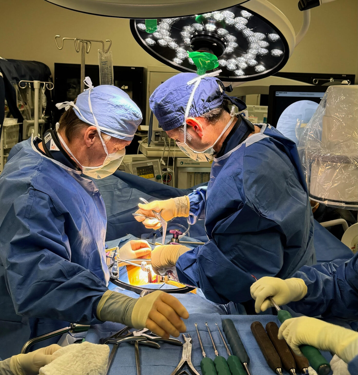 10 Signs You May Need Revision Spine Surgery- Cuellar Spine